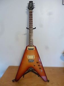 musical-instruments-for-all.com - Hamer Vector Flying V Electric Guitar ...