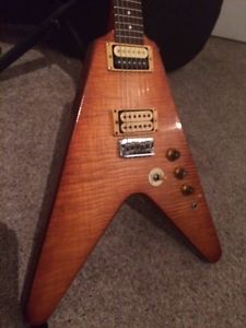 musical-instruments-for-all.com - HAMER 1981 VECTOR FLYING V SUNBURST ...
